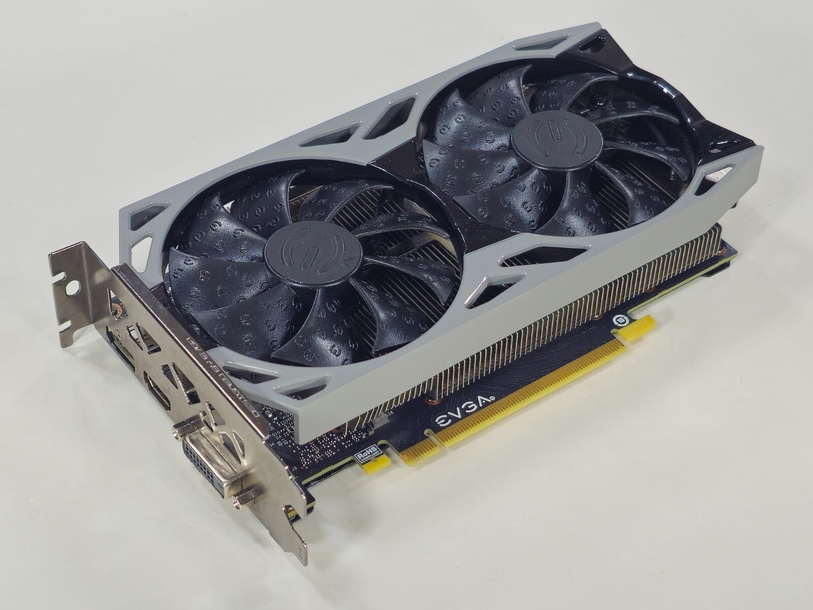 EVGA GeForce RTX 2060 KO ULTRA GAMING 6GB 6G 192-bit GDDR6 PCI-E 3.0 NVIDIA