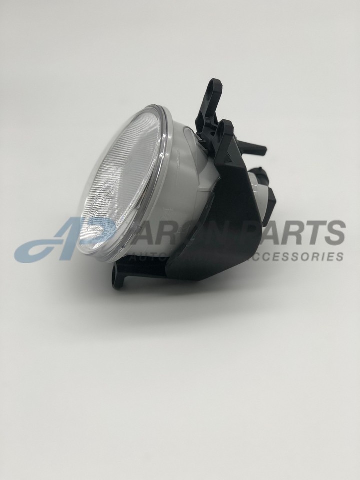 Front Fog Light Toyota Tundra 2014 - 2021 8121002160 | eBay