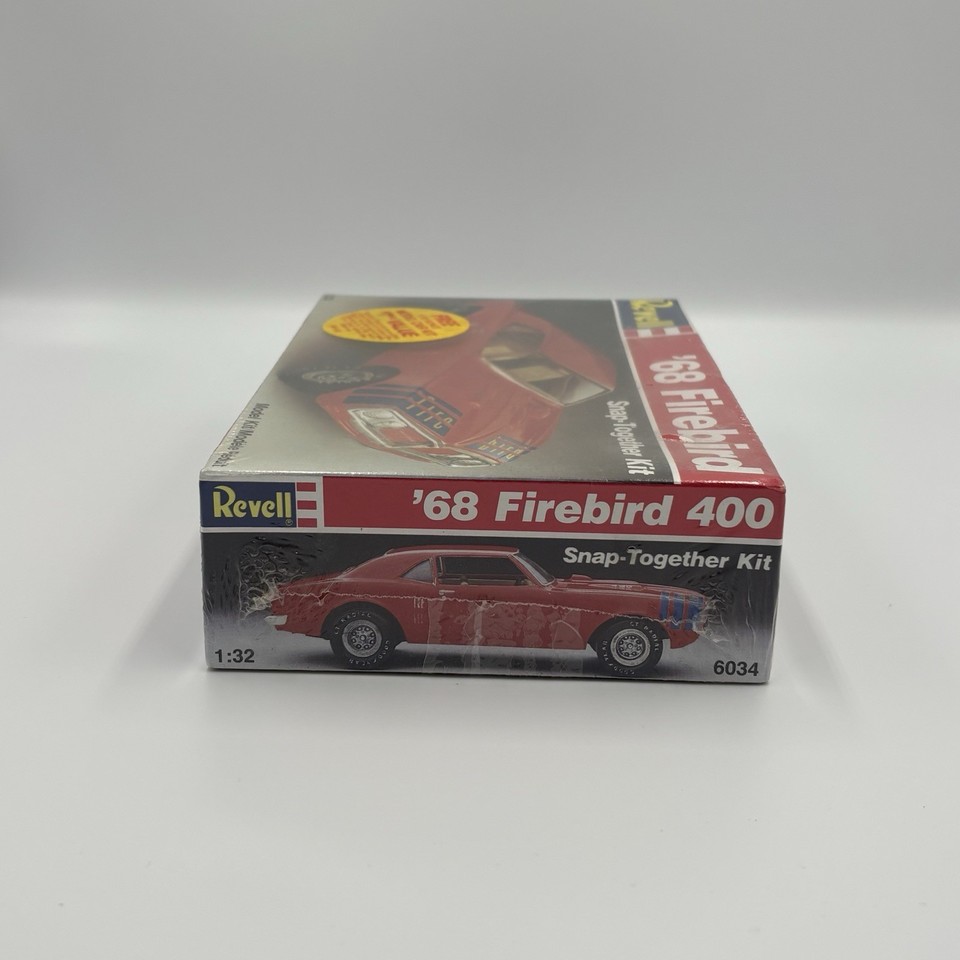 Revell ‘68 Pontiac Firebird 400 Snap Together Kit 1:32 Plastic Model ...