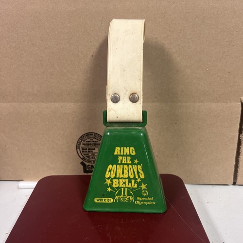 Vintage Green Bay Packers GameDay RING THE COWBOYS BELL Sargento Cow ...