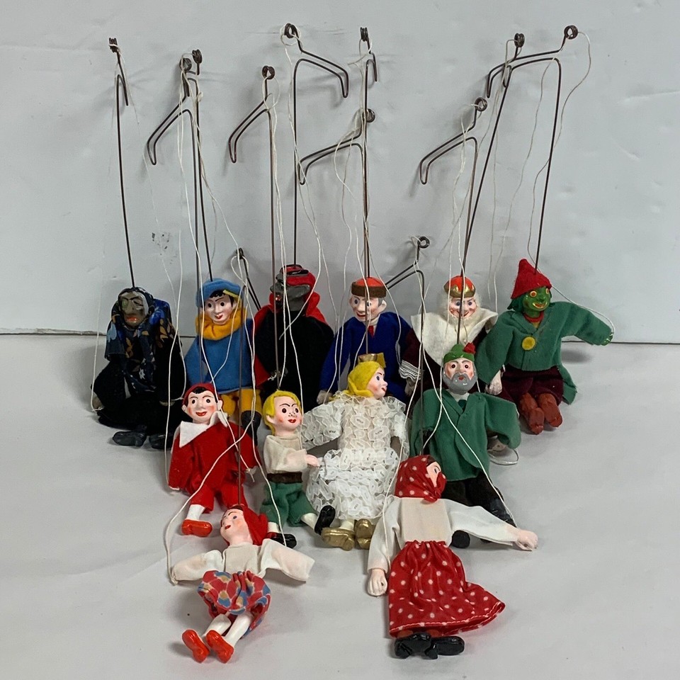 LOT OF VINTAGE PAINTED PAPER MACHE SMALL SIZE MARIONETTE PUPPETS | eBay