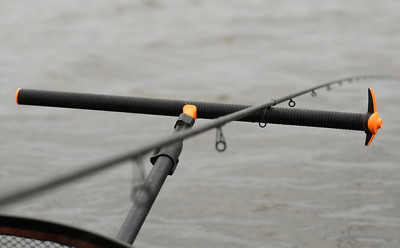 Guru Reaper XL Front Feeder Rod Rest Coarse Carp Fishing Rod Rest Head ...