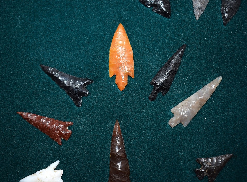 GEM Columbia River - Plateau Calapooya Desert Sierra Arrowhead points ...