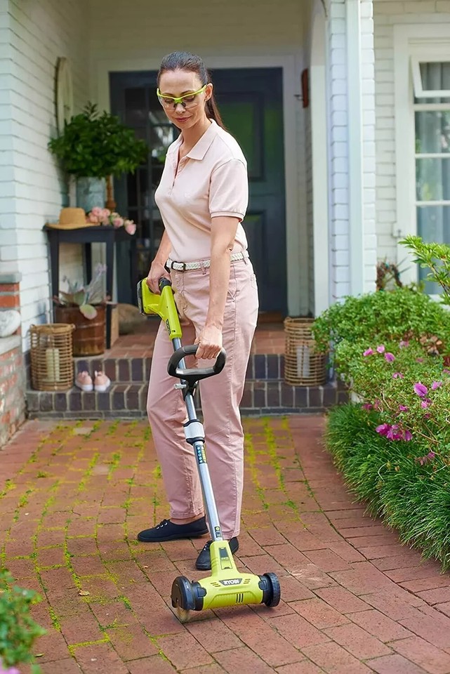 Ryobi ONE+ RY18PCA-0 Cordless Patio Cleaner with Wire Brush (Bare Tool ...