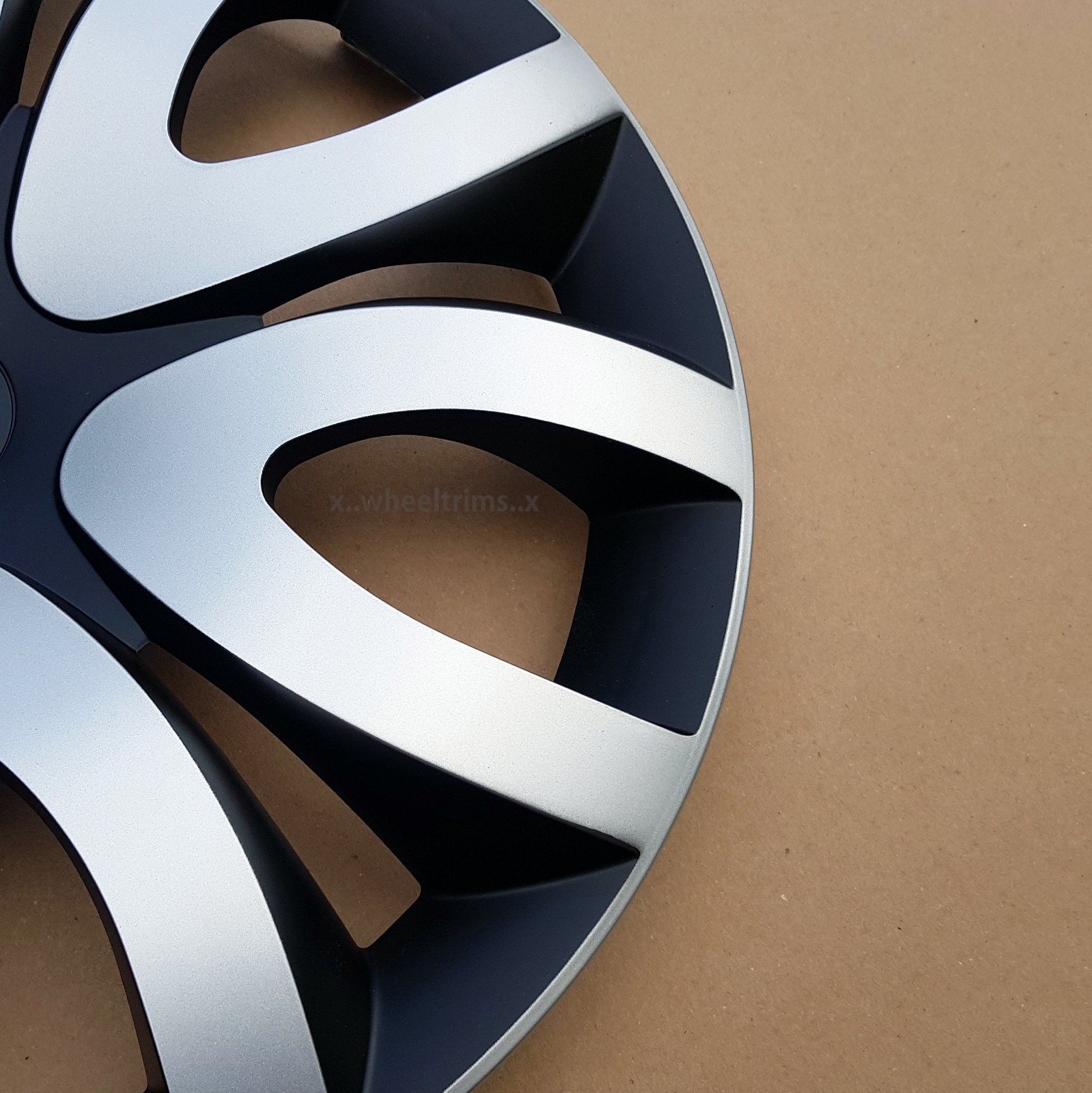 Full set silver/black 14" wheel trims, hubcaps to fit FIAT 500 | eBay