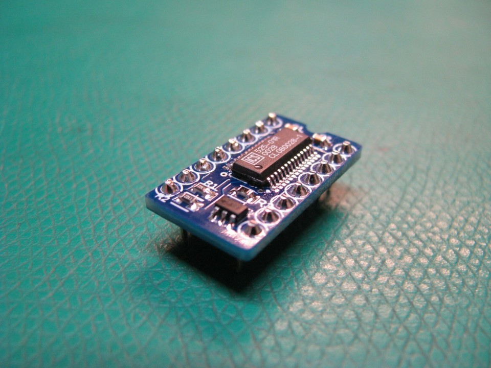 MOS8701 Clock Chip Replacement Commodore C64, C128, small size, big ...