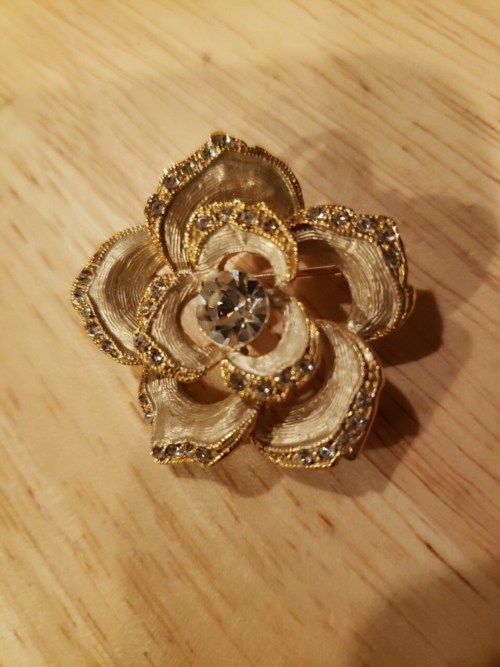 Rose Flower Small Pin Brooch Jewelry Gold Rhinestone Jewels Vintage ...