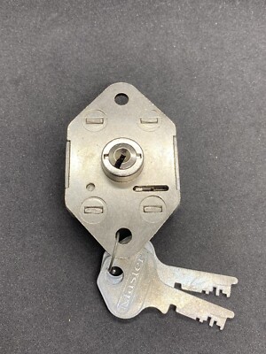 Vtg Master Lock F85 Locker Lock Built-In Spring Bolt - Made In USA ...