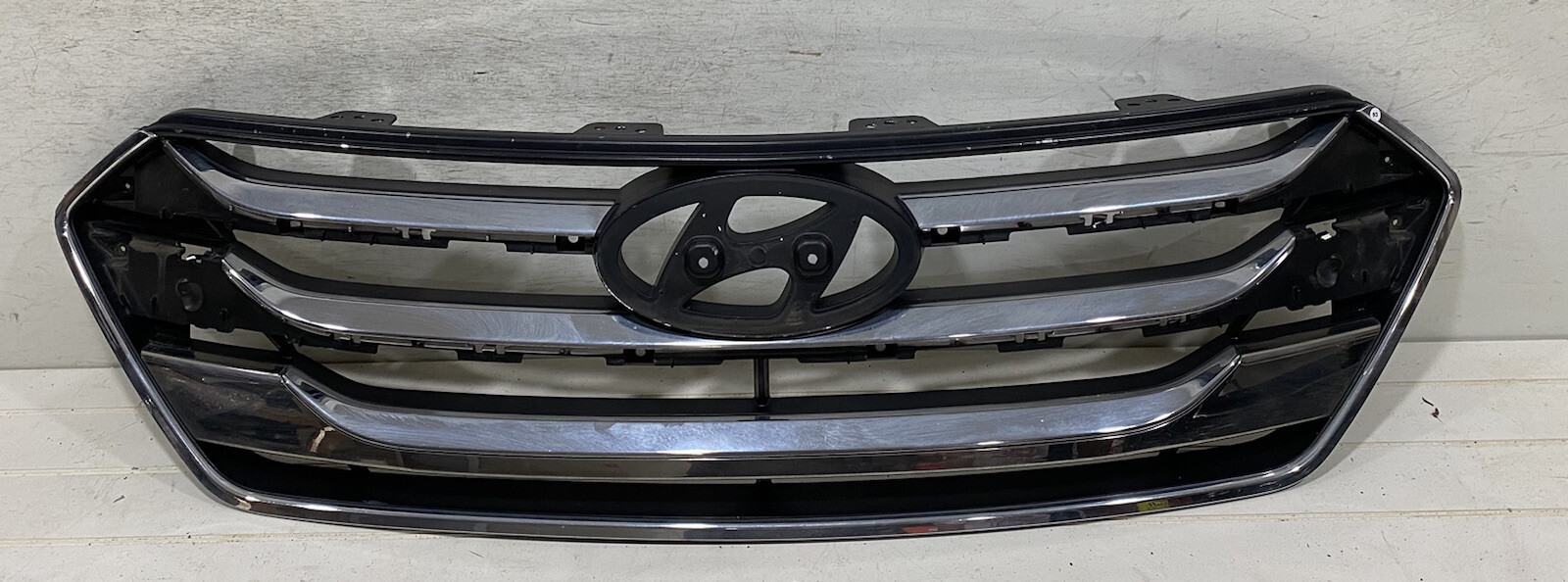 2013-2015 Hyundai Santa Fe Front Grille Grill | 86351-2W000 | Genuine ...