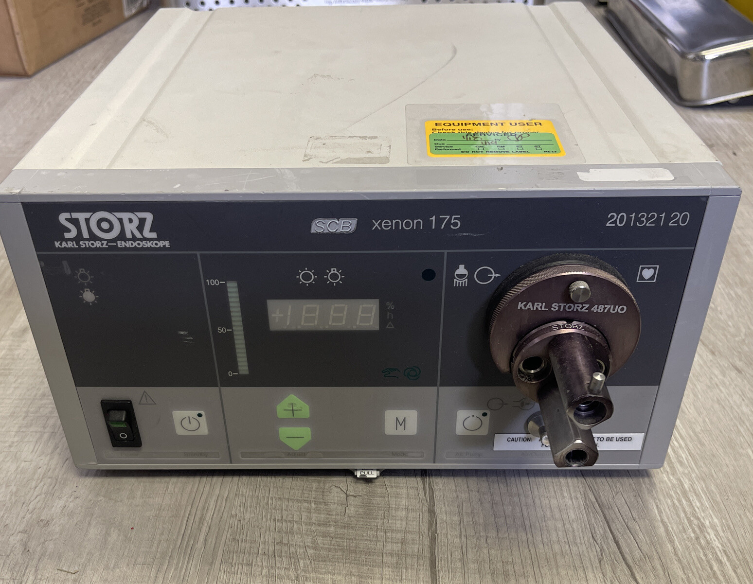 Karl Storz Xenon 175 Watt Light Source 201321-20 with Storz 487UO Multi ...