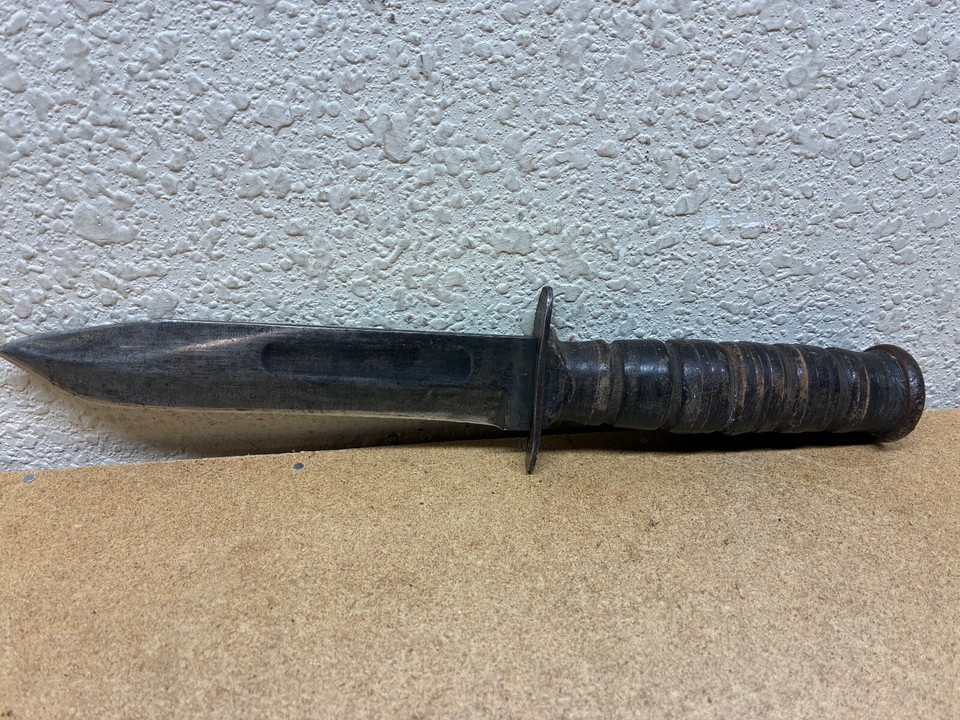 Military Bayonet - USMC on Guard - Camillus New York | eBay