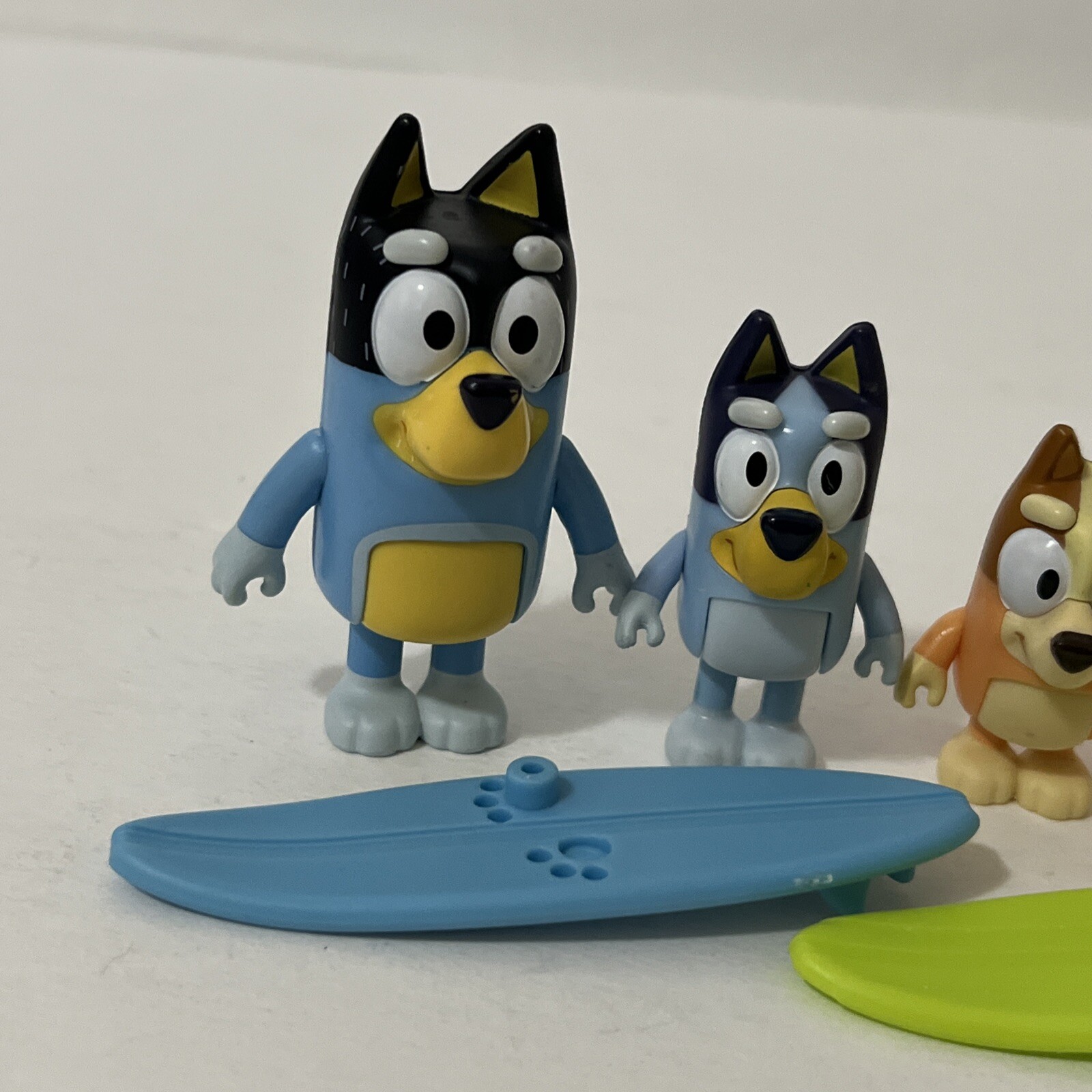 Bluey and Family Figure Lot 4-Pack, Mum Chilli, Bluey, Bingo, Dad ...