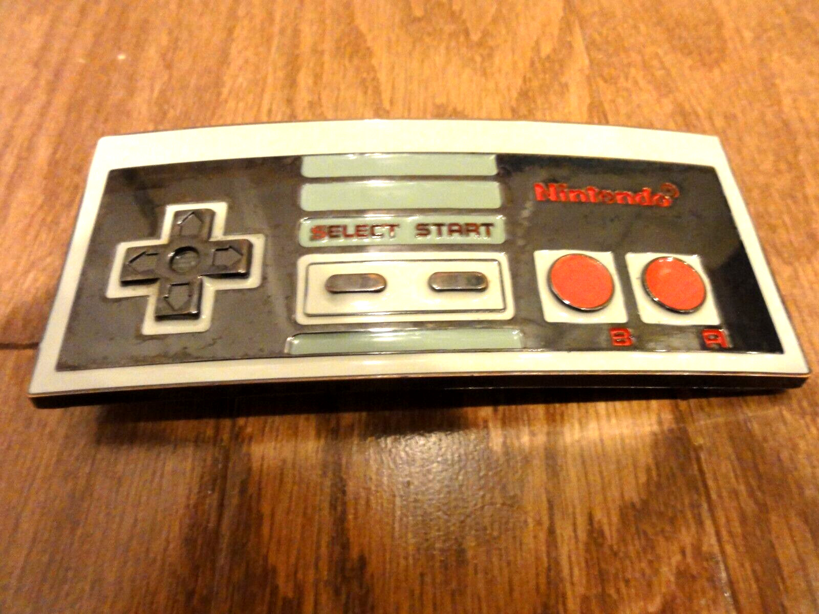 Official 2012 Nintendo NES Controller Belt Buckle - Gem