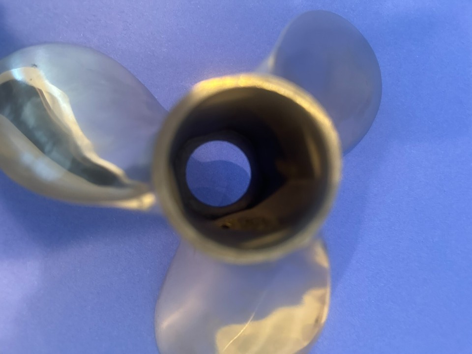 Signature 10 1/2 X 18 Chopper Propeller 25-30 HP Tohatsu Outboard | eBay