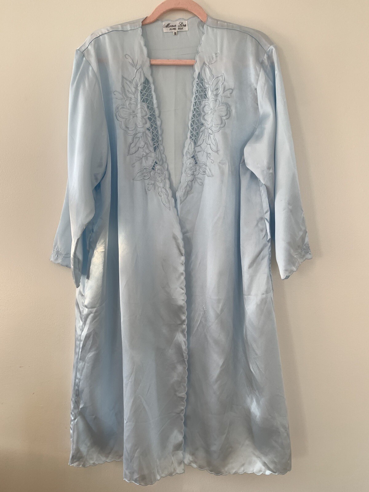 100% Silk Baby Blue Mona Lisa Robe Floral Cutouts Siz… - Gem