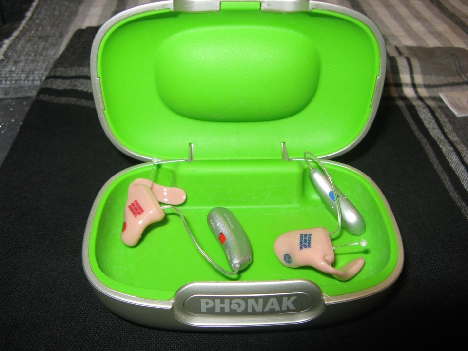 PHONAK AUDEO CE 0459 HEARING AIDS (Right & Left- 2 SETS) with ...
