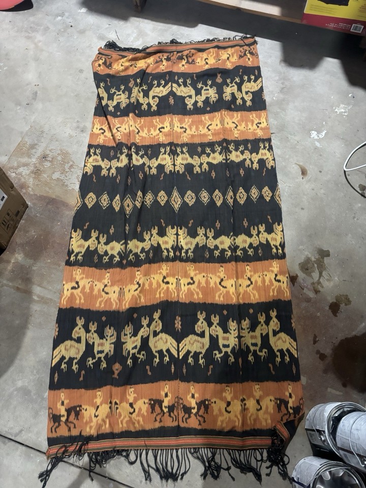 Tenun Ikat Sumba Indonesian Cotton Batik Fabric | eBay