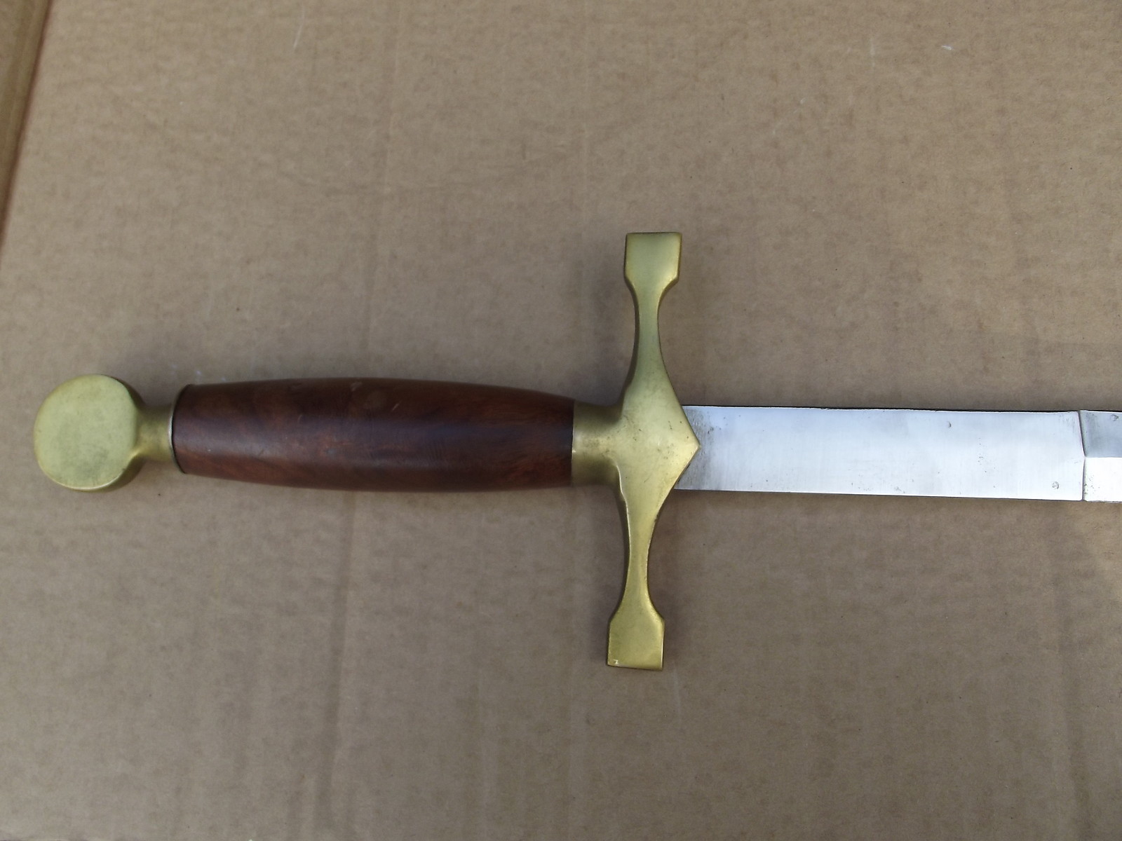 VINTAGE WOOD & BRASS HANDLE 31 1/2" PAKISTAN VIKING SWORD | eBay