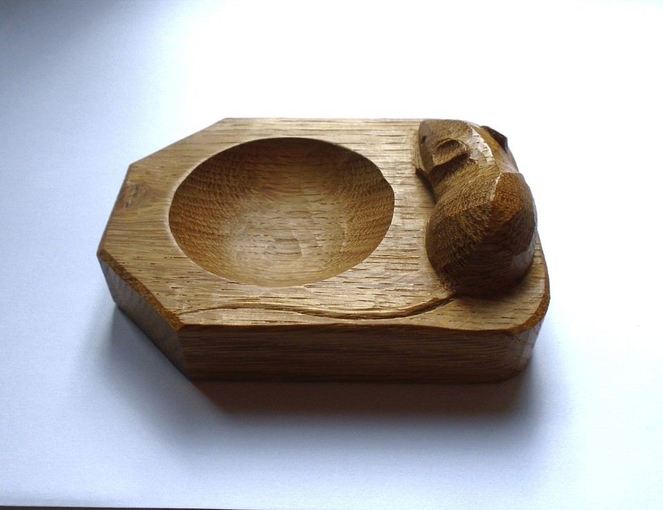 ROBERT MOUSEMAN THOMPSON HAND CARVED LIGHT OAK PIN TRAY WITH SIGNATURE ...