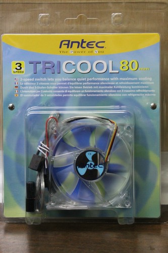 Antec TriCool 80mm Cool Fan 3-Speed Switch Quiet Performance Maximum ...