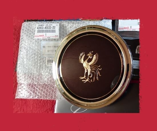 Genuine Toyota Century GZG50 BLACKISH RED MICA Wheel Hub Ornament 42603 ...
