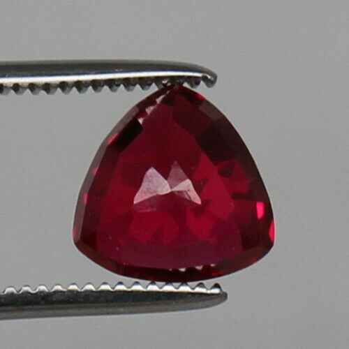 2.70 Ct. Flawless Natural Blood Red Ruby Mozambique Trillion Cut Loose ...