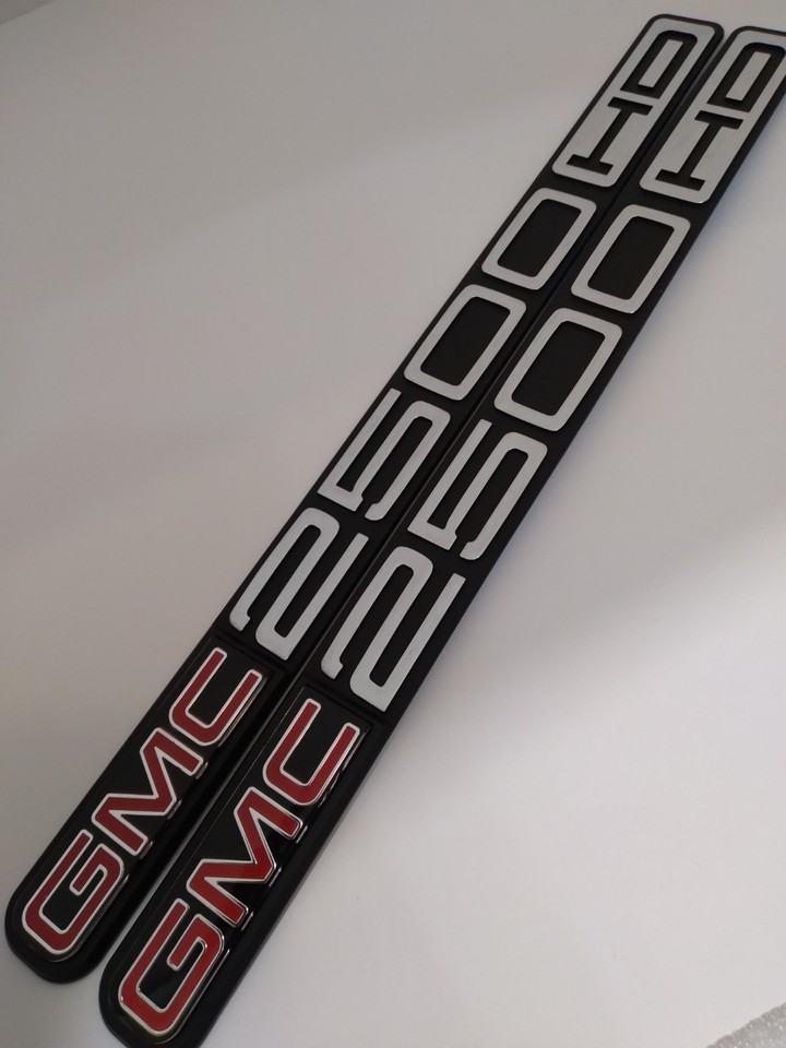 GMC GM 2001-2006 Sierra 2500HD Front Door Emblem OEM 15767141 | eBay