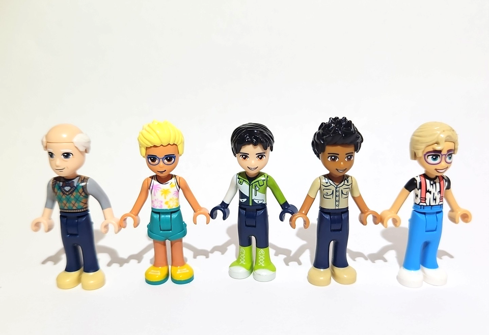 Lego FRIENDS Boy Doll Mini Doll Lot - 5 Male Minifigures w/ Fun ...