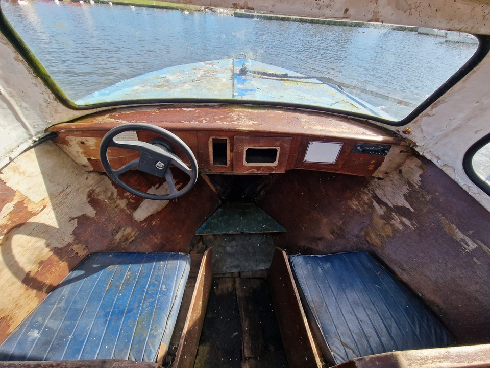 SEAMASTER RIVER BOAT with Vetus inboard diesel engine | eBay UK