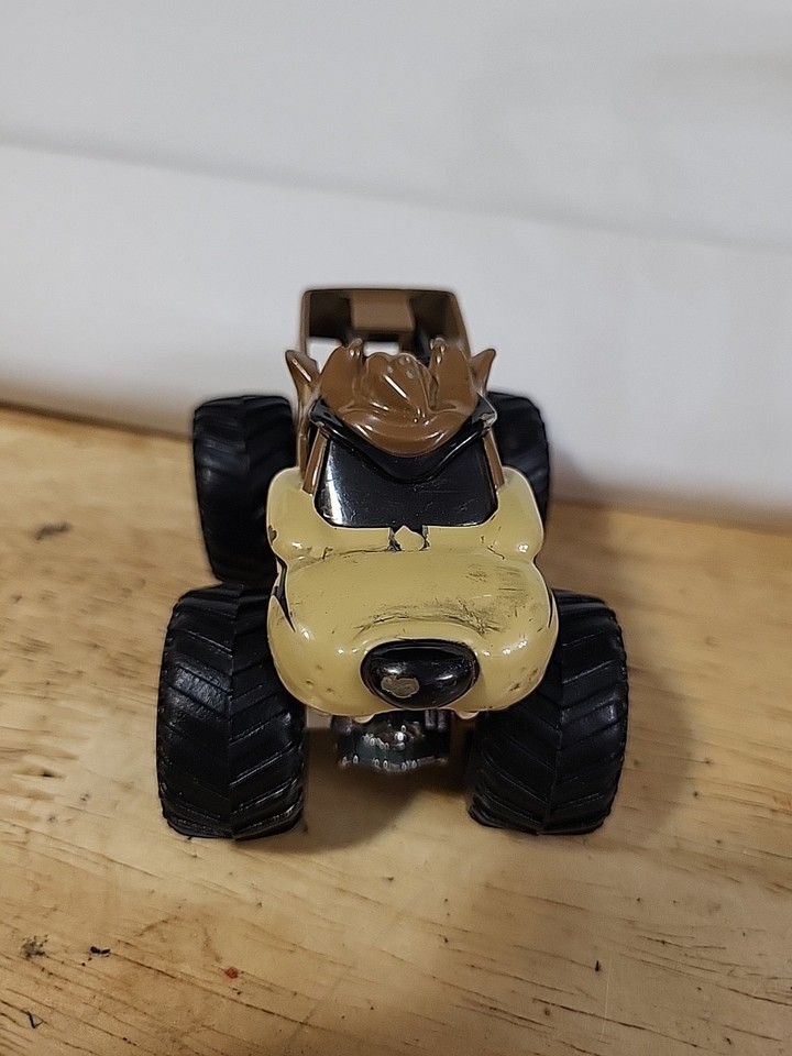 Hot Wheels Monster Jam Tazmanian Devil Taz Monster Truck | eBay