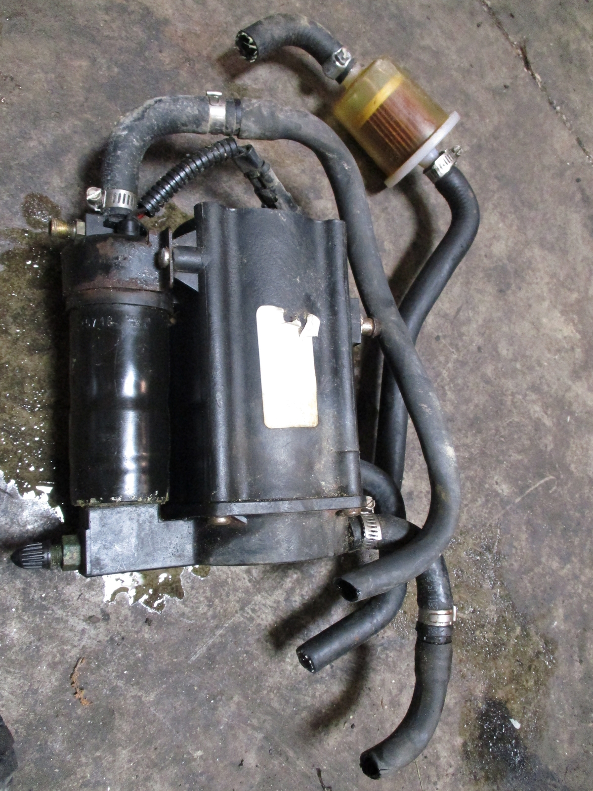 Evinrude ETEC 90hp outboard VST/ fuel vapor separator (5008072) | eBay