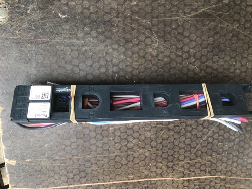 Schneider Fupact - Isfl160 bloc 3 transfo 15 0/5a-cl 1-2,5va (LV480881 ...