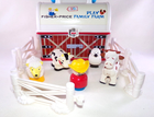 Fisher Price Play Family Farm Lunch Box Carrying Case Little People ...