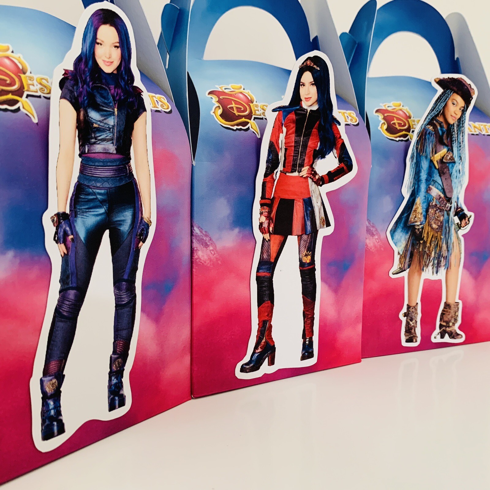 14x Disney Descendants Lolly Loot Bag Box. Party Supplies Banner ...