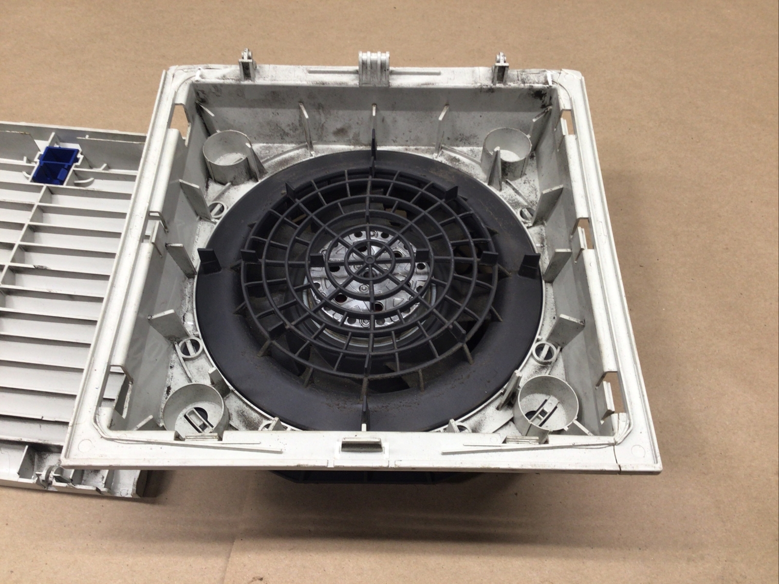 RITTAL SK 3241.100 FAN FILTER UNIT EBM PAPST FAN K2S165-AA17-05 230 VAC ...