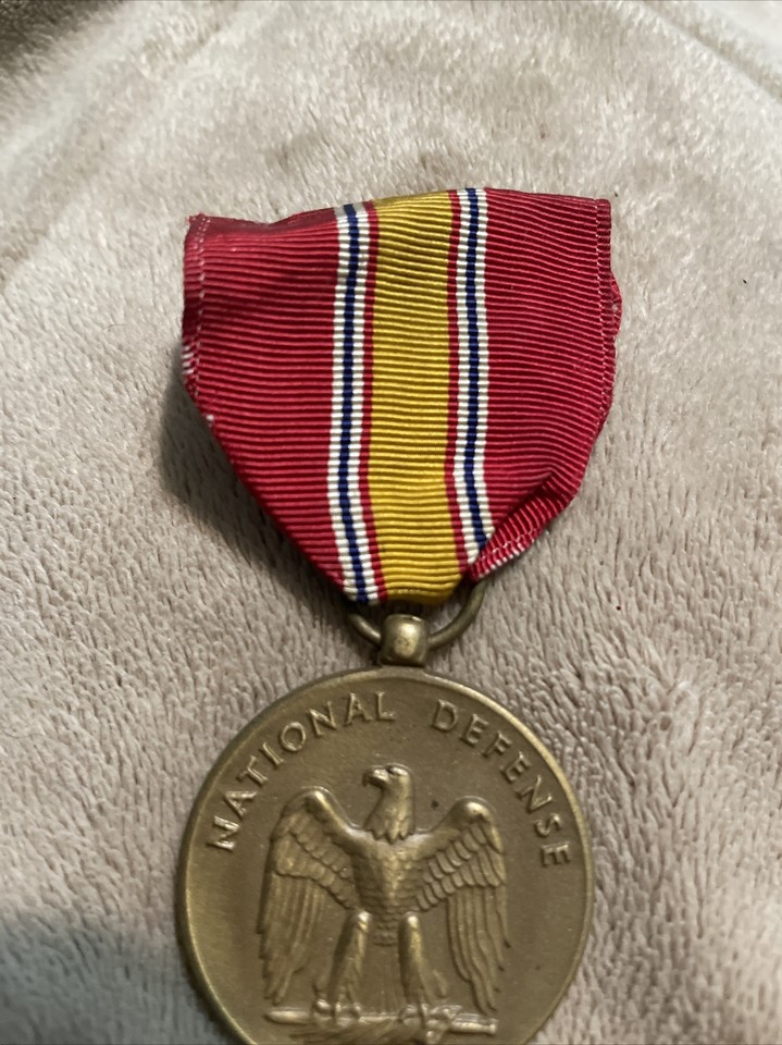 VINTAGE US MILITARY NATIONAL DEFENSE AWARD RIBBON MEDAL | eBay