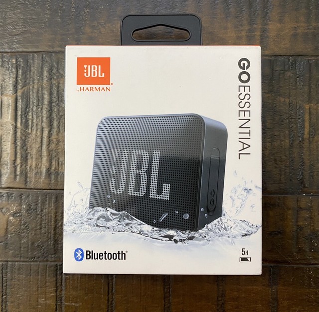 JBL GO ESSENTIAL Portable Bluetooth Speaker JBLGESBLKAM IPX7 5Hours ...