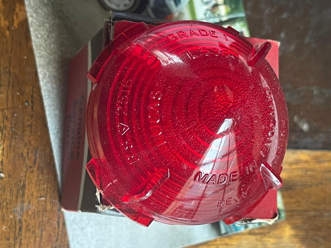 Lucas 574226 Red Stop lamp Lens Model L538 Magnette Daimler SP250 | eBay