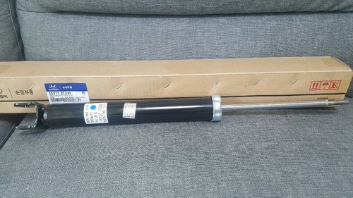 OEM 55311-2T230 Shock Absorber Assy Rear 1Pcs NIB for Hyundai Sonata ...