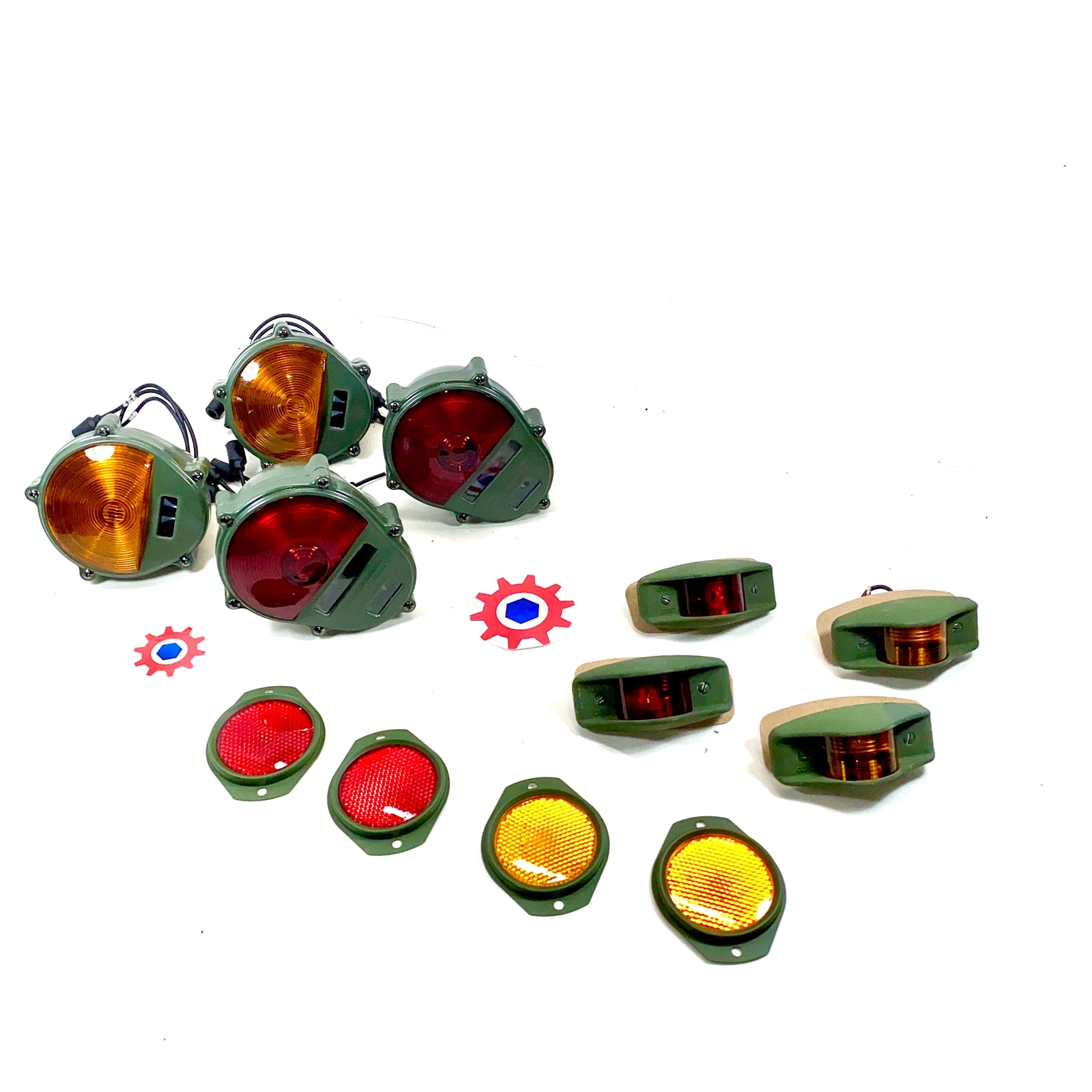 Set of Lights & 4 Reflectors w/383 green and 24v bulbs - Hummer M35 ...