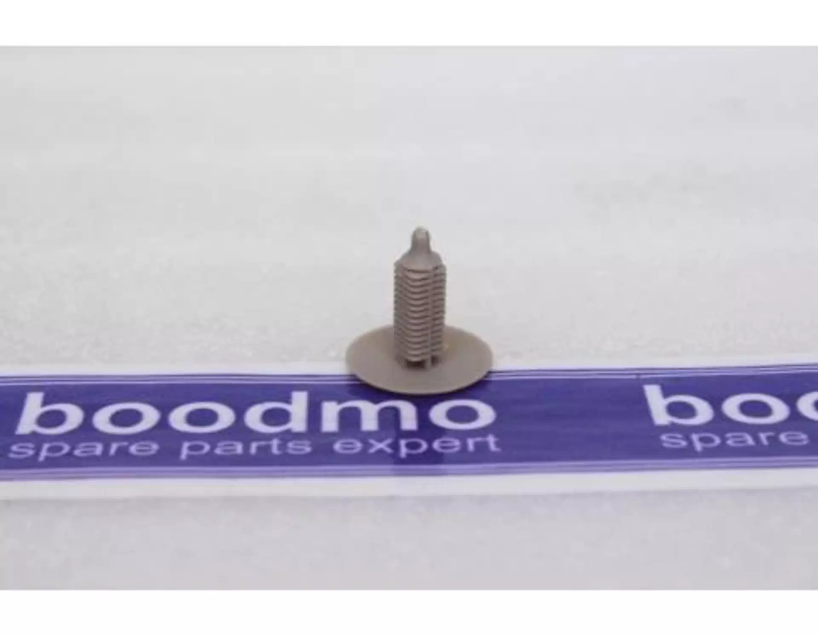 Clip for MAHINDRA GENIO, KUV 100, MAXXIMO, SCORPIO, SUPRO, XYLO | eBay