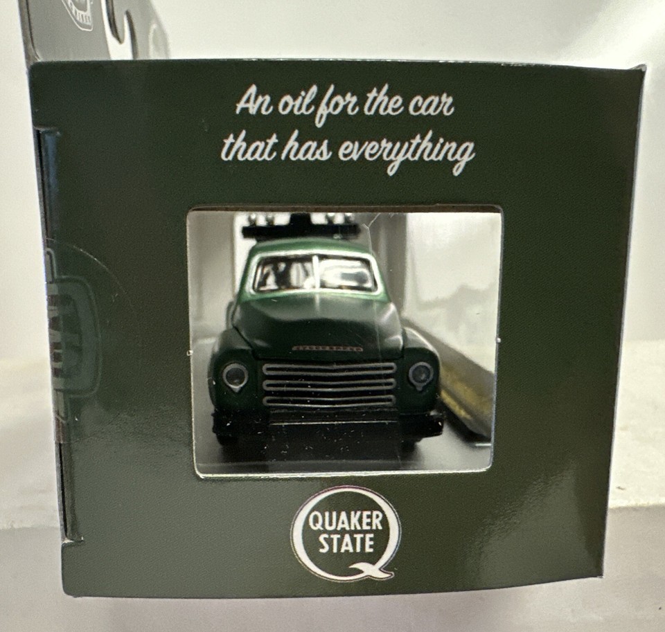 M2 Machines Auto-Thentics Series 95 : Quaker State 1949 Studebaker 2R ...