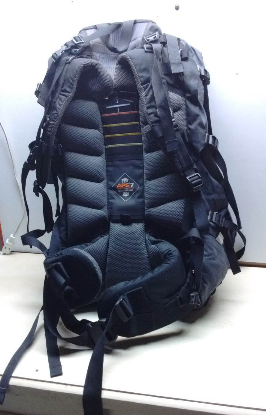 Lowe Alpine Sirocco II Hiking Trailing Backpack Black Red Carry Bag ...