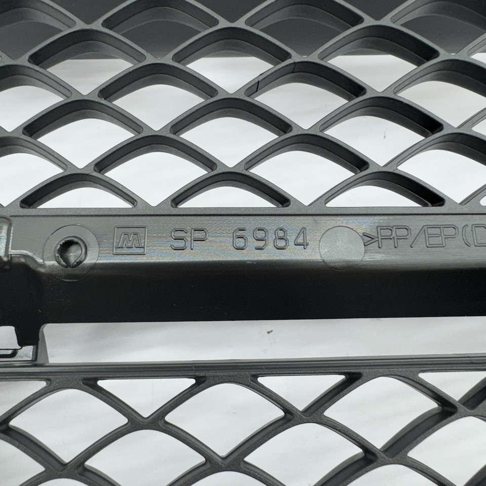 2015 2016 2017 2018 Mercedes C-Class W205 C250 Front Grille OEM ...