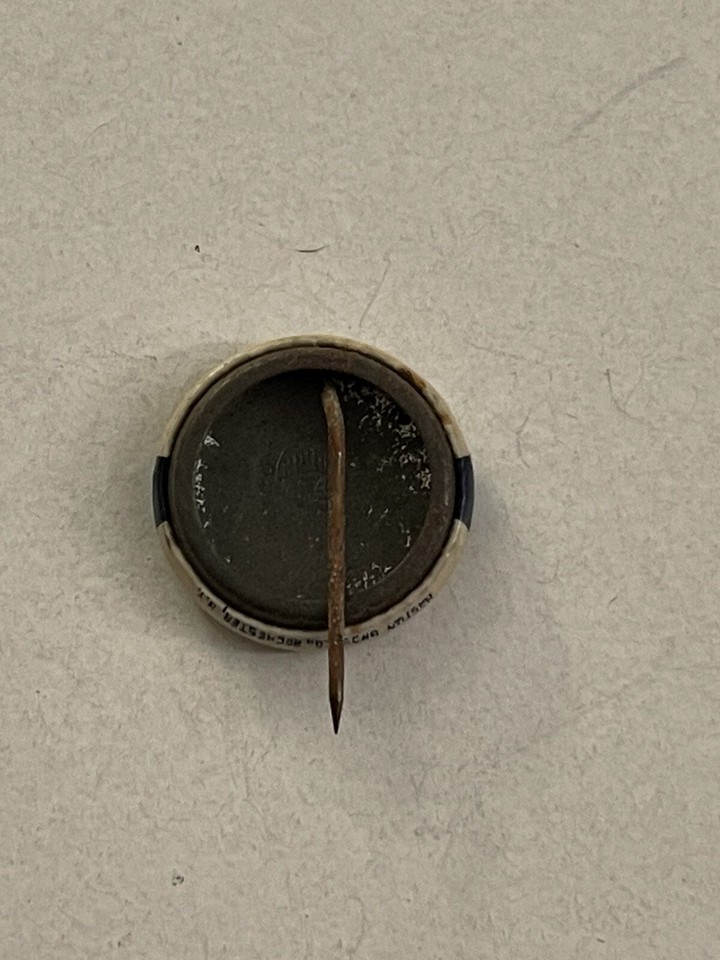 Vintage Community Chest I Care 1928 Pin Button Pinback PB5J | eBay