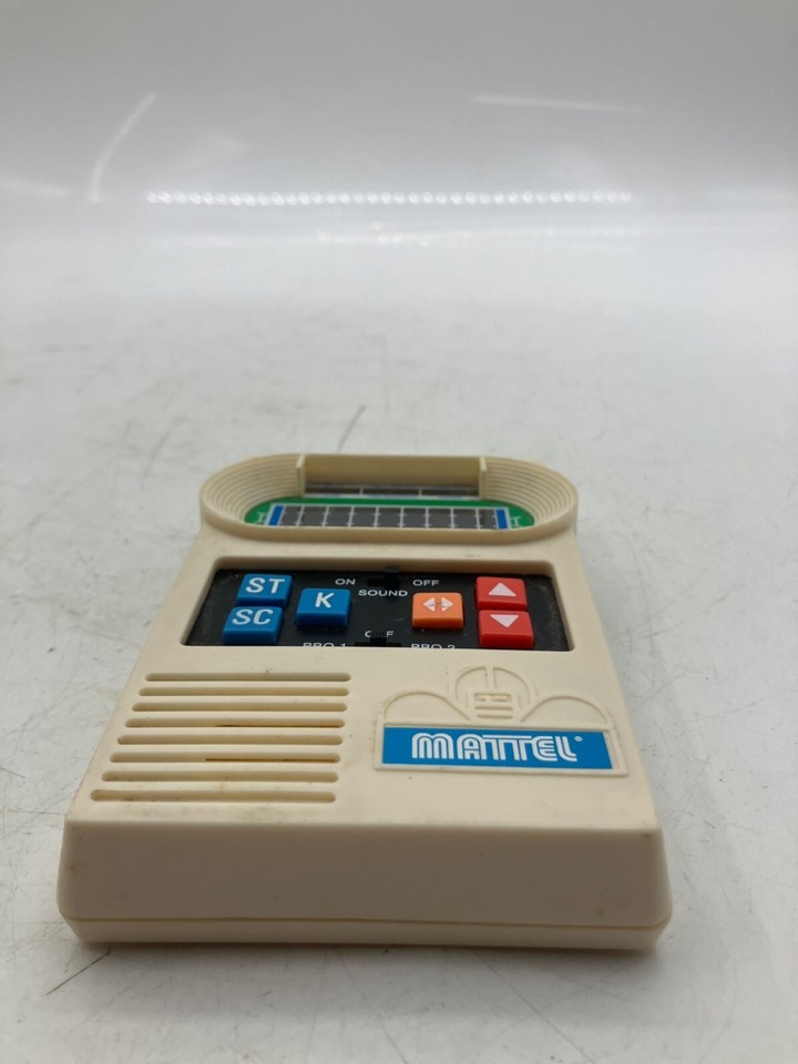 Vintage MATTEL Radio Shack Electronic Classic Football Handheld Video ...