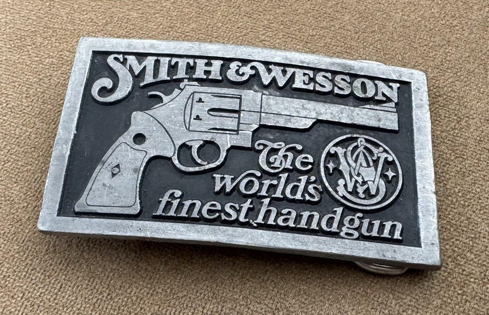 Vintage Old Western Smith & Wesson Handguns Firearms Revolver Belt ...