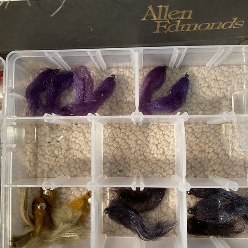 Fly Box With Flies Saltwater Tarpon Bass Streamers Chuggers Clousers ...