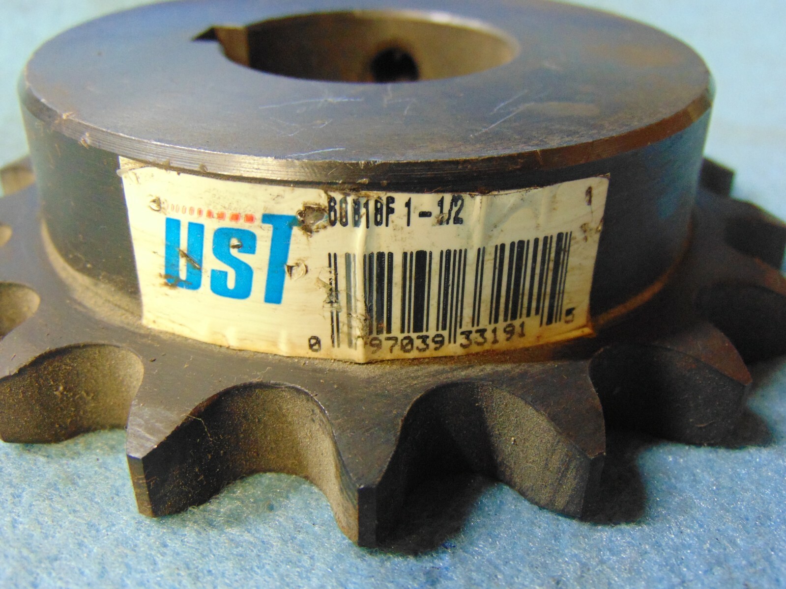UST, SPROCKET, H60B18F 1-1/2 60B18F, CHAIN #60, 18 TEETH, 1-1/2" BORE ...