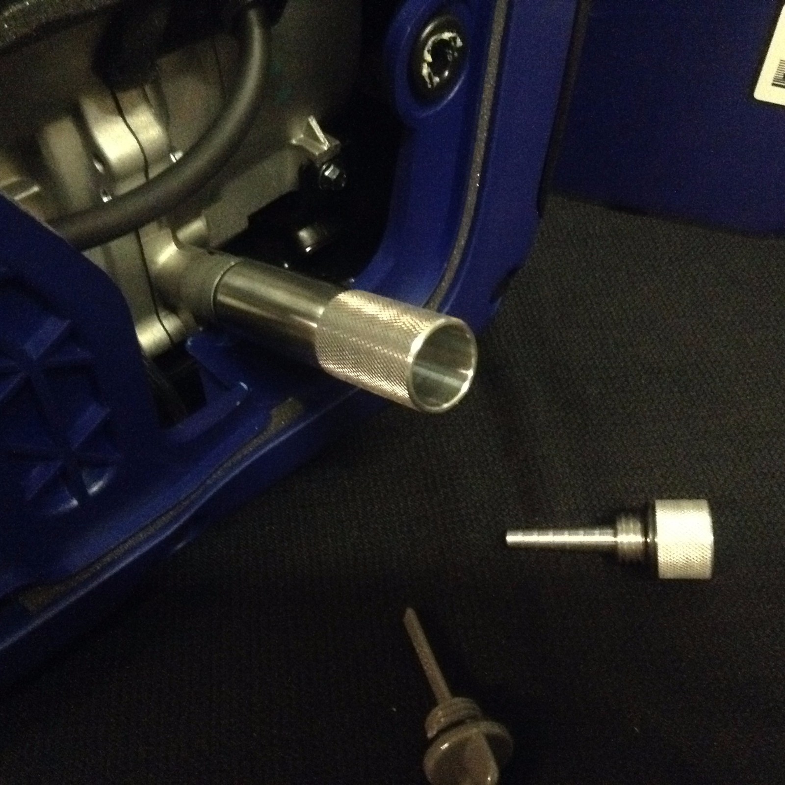 WESTINGHOUSE iGEN 2500 INVERTER GENERATOR OIL FILL TUBE MAG DIPSTICK ...